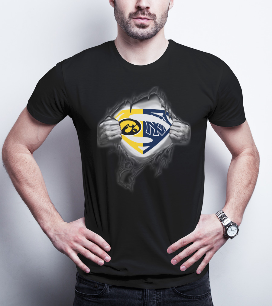 Hawkeyes New York Yankees Superman Shield Crossover T-Shirt