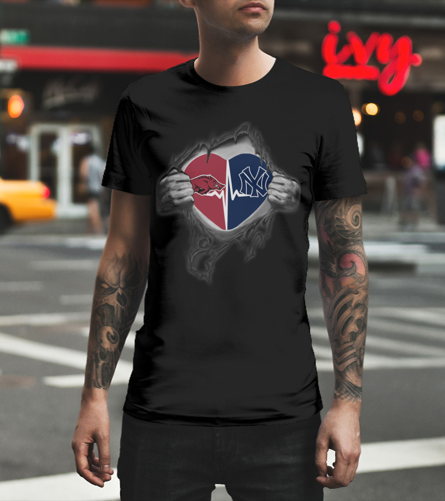 Arkansas Razorbacks New York Yankees Heartbeat Fusion T-Shirt