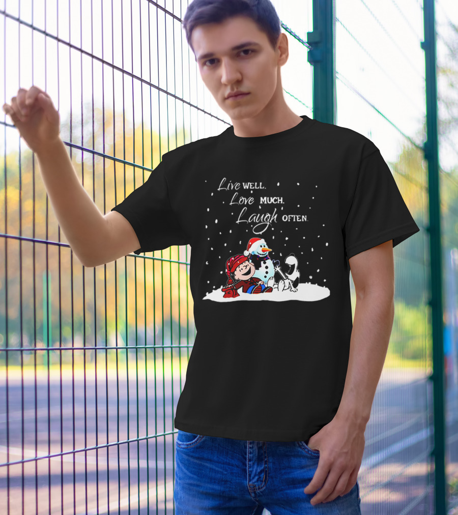 Snoopy Charlie Brown Live Well Love Much Laugh Often Winter Snowman Scene T-Shirt