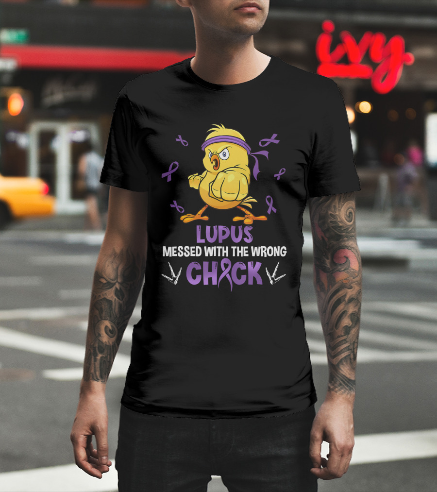 Lupus Messed With The Wrong Chick Purple Ribbon Fighting Bird T-Shirt