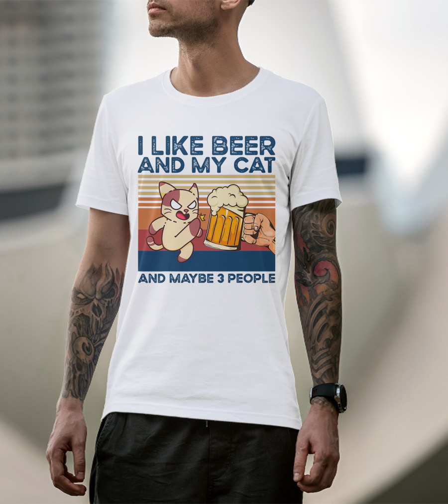 I Like Beer And My Cat And Maybe 3 People Vintage Style Retro Cat Lover T-Shirt
