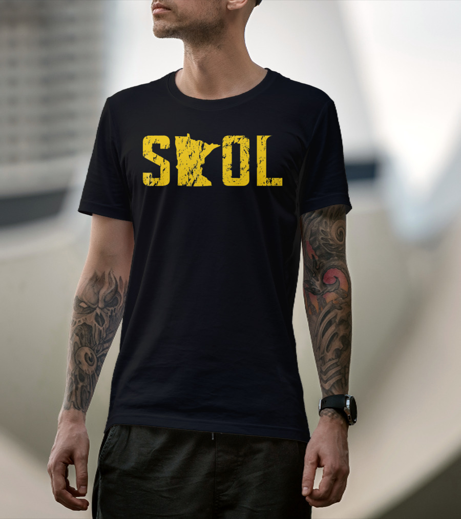 SKOL Minnesota Distressed Yellow Vintage Style Viking Purple And Yellow T-Shirt