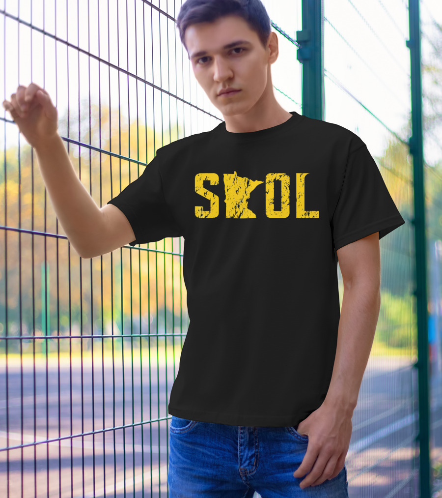 SKOL Minnesota Distressed Yellow Vintage Style Viking Purple And Yellow T-Shirt