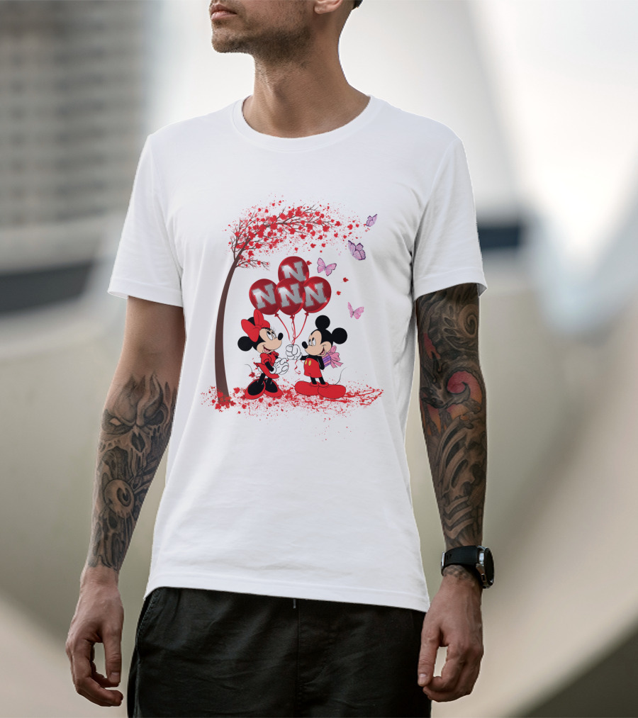 Ncaa Nebraska Cornhuskers Mickey Minnie Balloons Butterflies T-Shirt