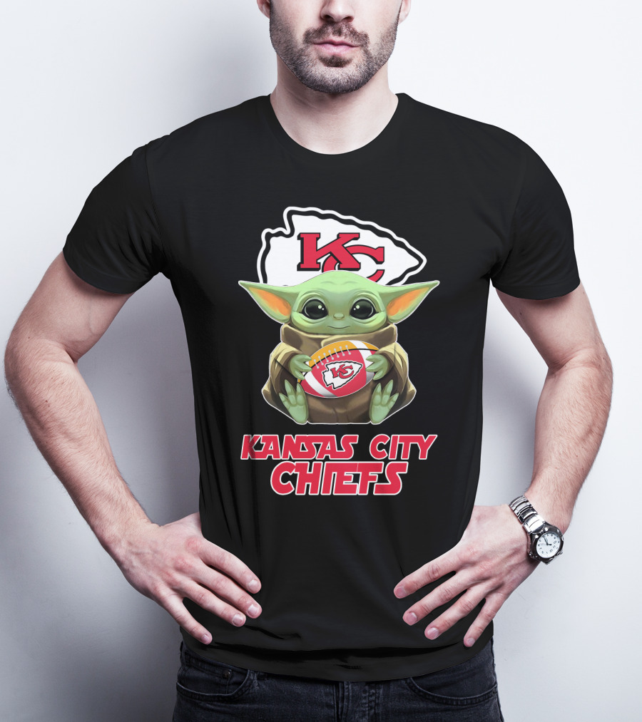 Kansas City Chiefs Baby Yoda Football T-Shirt