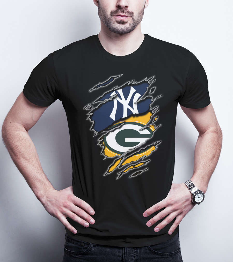 New York Yankees Green Bay Packers Fan Cross-Logo T-Shirt