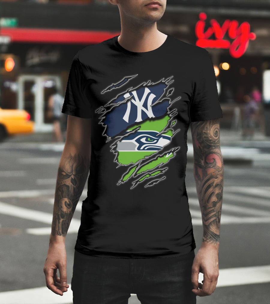 Yankees Seahawks Fan Dual Loyalty T-Shirt