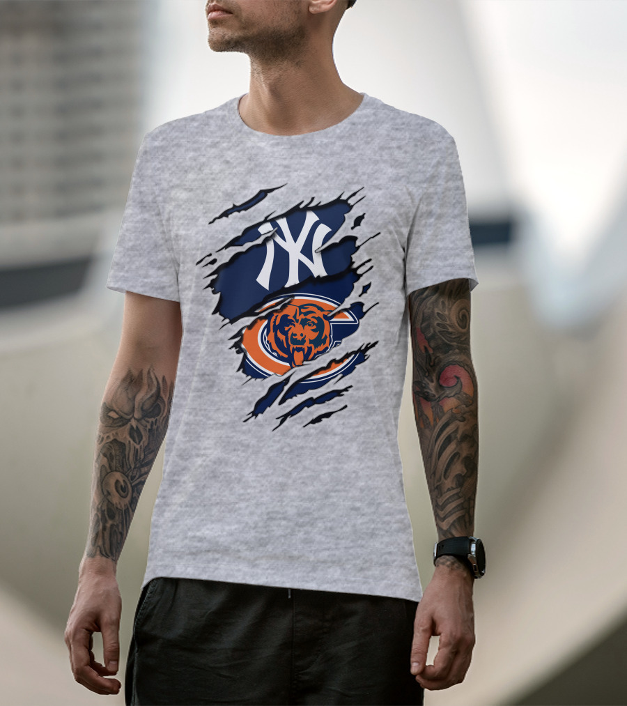Yankees Logo And Chicago Bears Emblem Combination T-Shirt