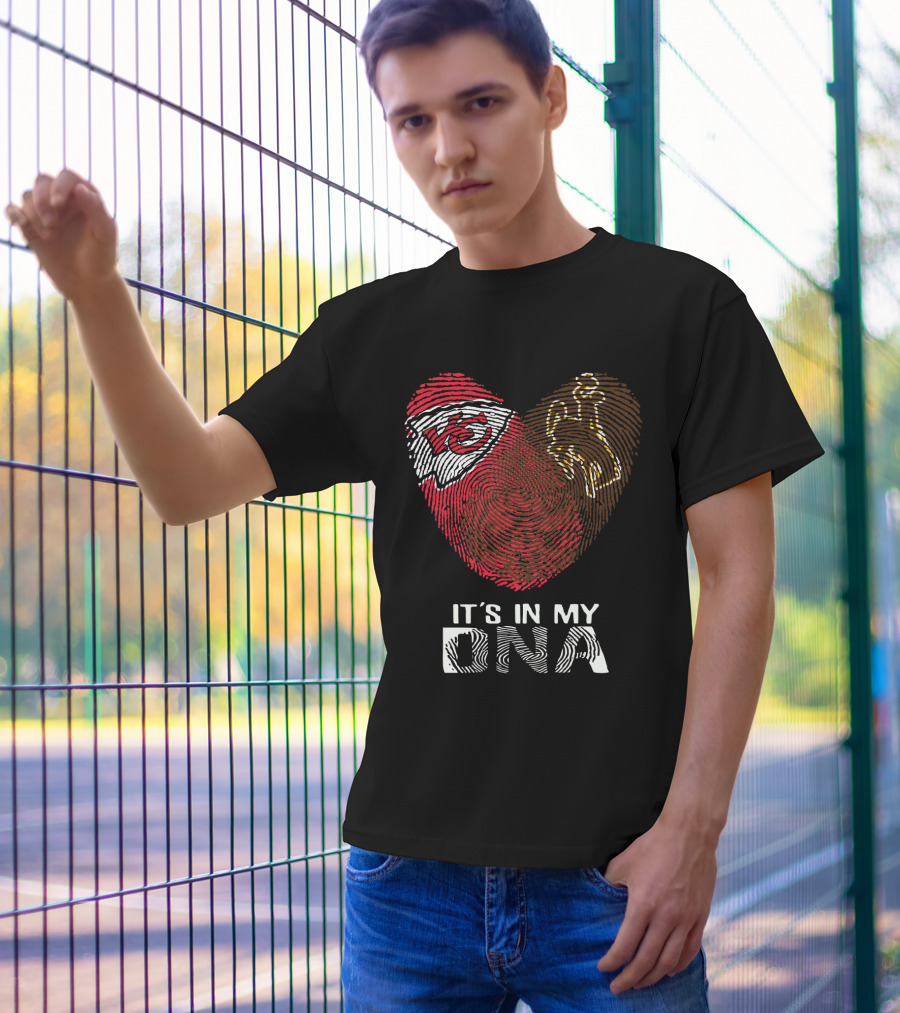 Chiefs KC Logo Wyoming Cowboys Fingerprint It’s In My DNA T-Shirt