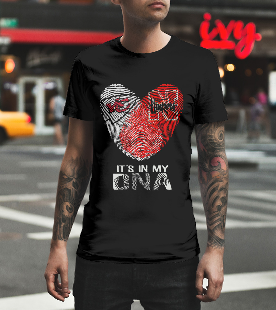Chiefs Huskers It's In My DNA Fingerprint Heart T-Shirt