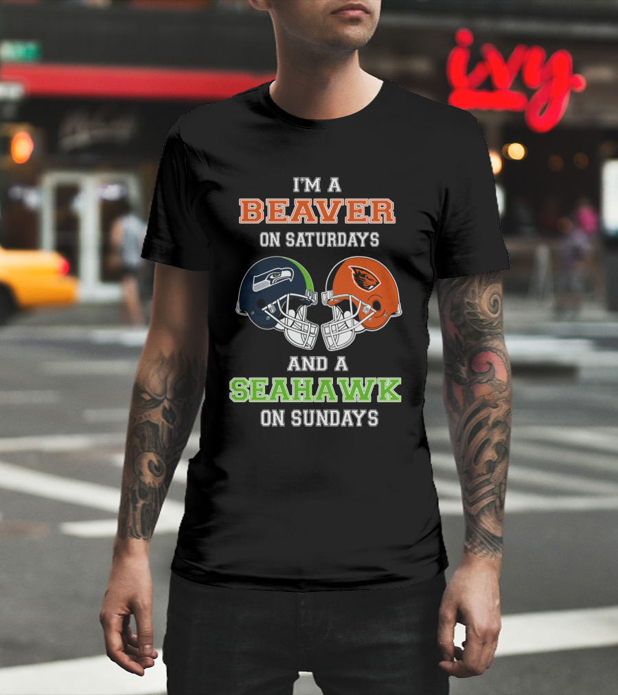 I'm A Beaver On Saturdays And A Seahawks On Sundays T-Shirt
