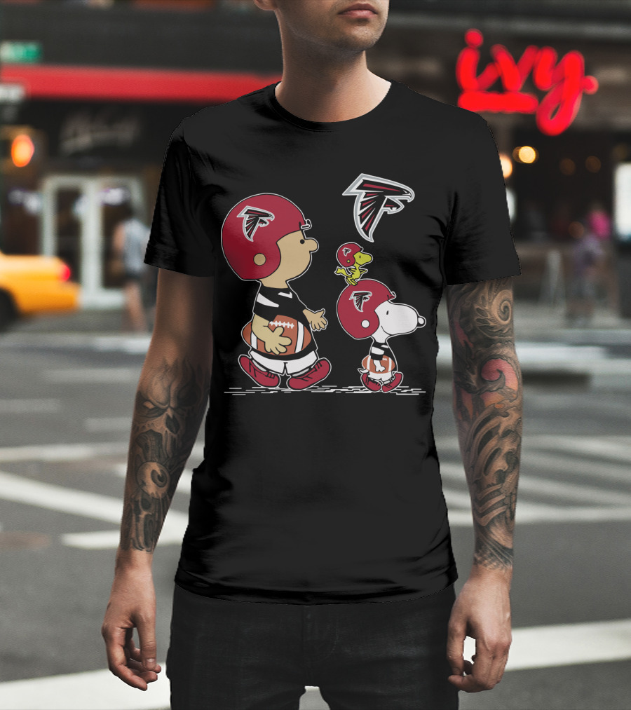 Falcons Snoopy Charlie Woodstock Football Team Gear T-Shirt
