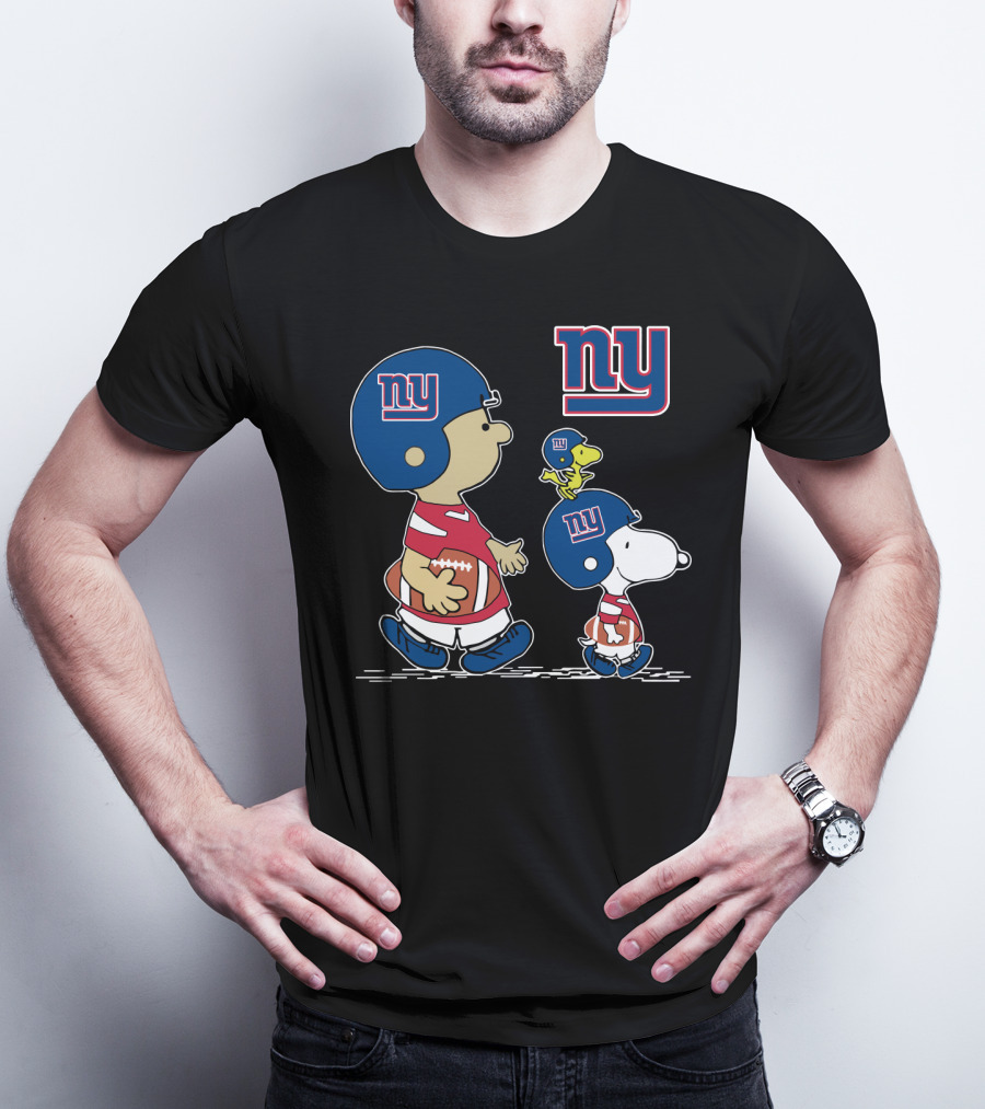 NY Giants Peanuts Snoopy And Woodstock Football T-Shirt