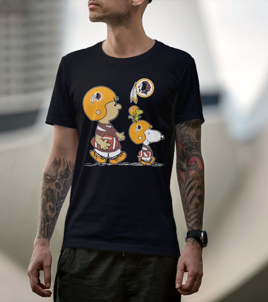 Redskins Snoopy And Woodstock Football Helmets T-Shirt