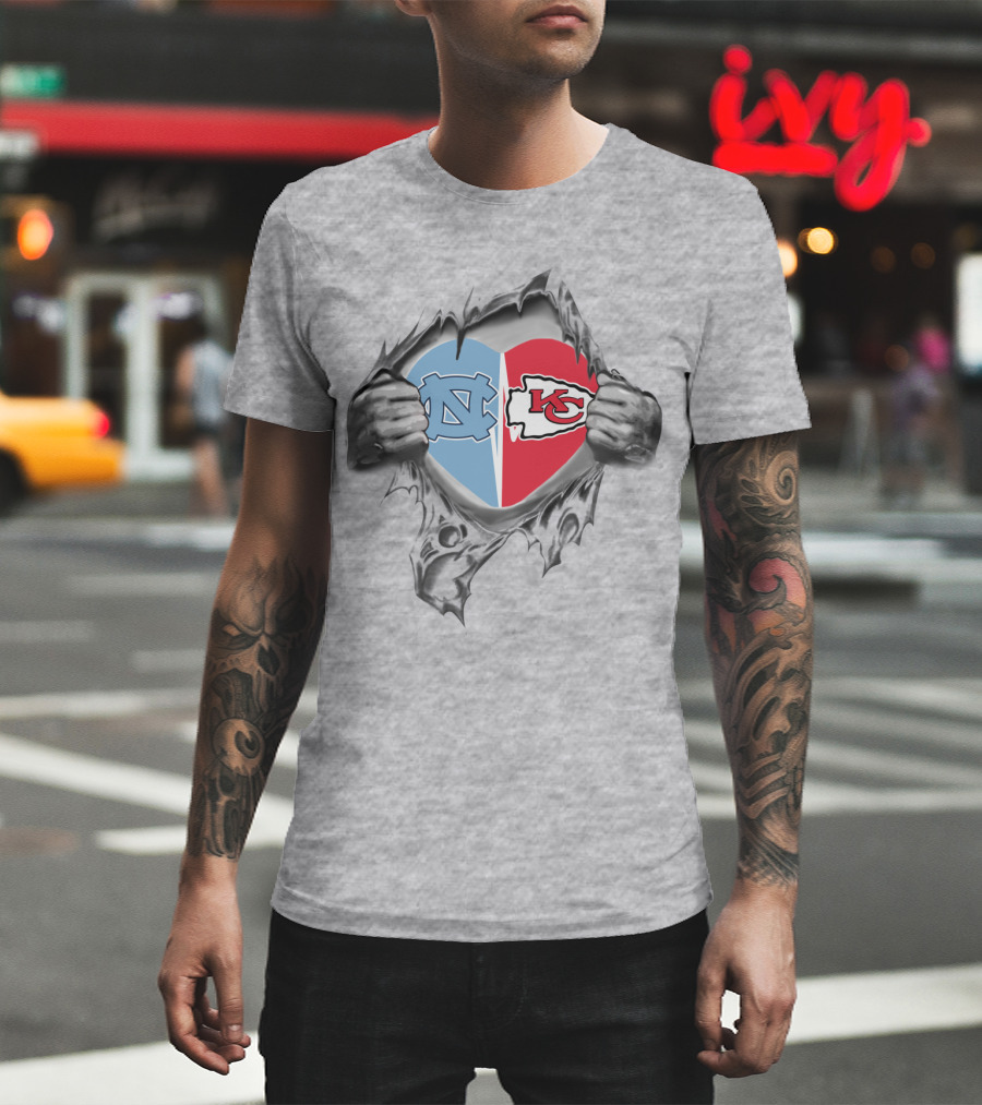 Chiefs Tar Heels Heart UNC Kansas City Logo Burst T-Shirt