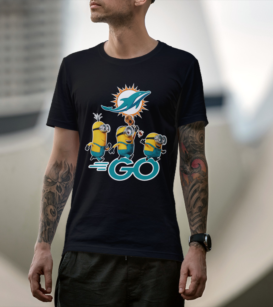 Minions Go Miami Dolphins Football Fun T-Shirt