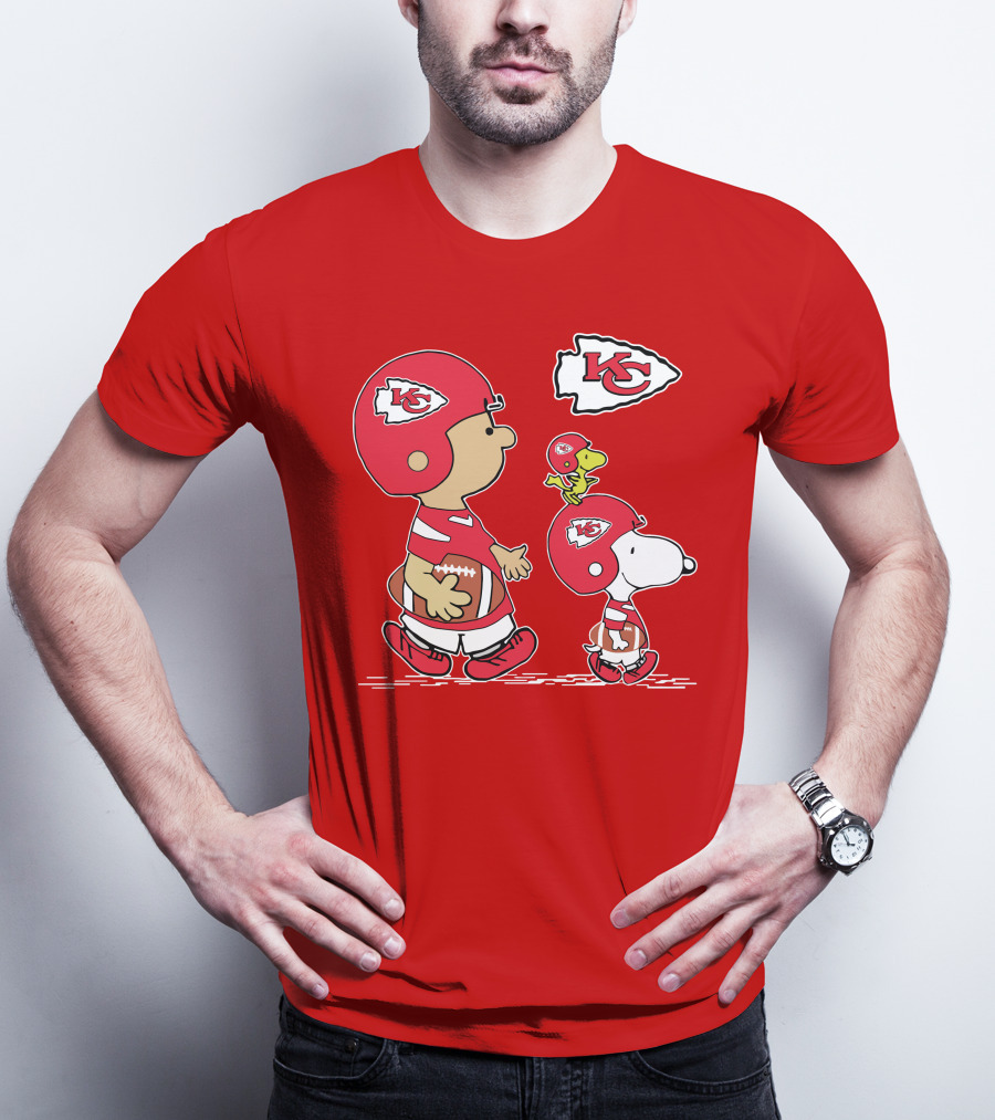 Kansas City Chiefs Snoopy And Woodstock Football Characters T-Shirt