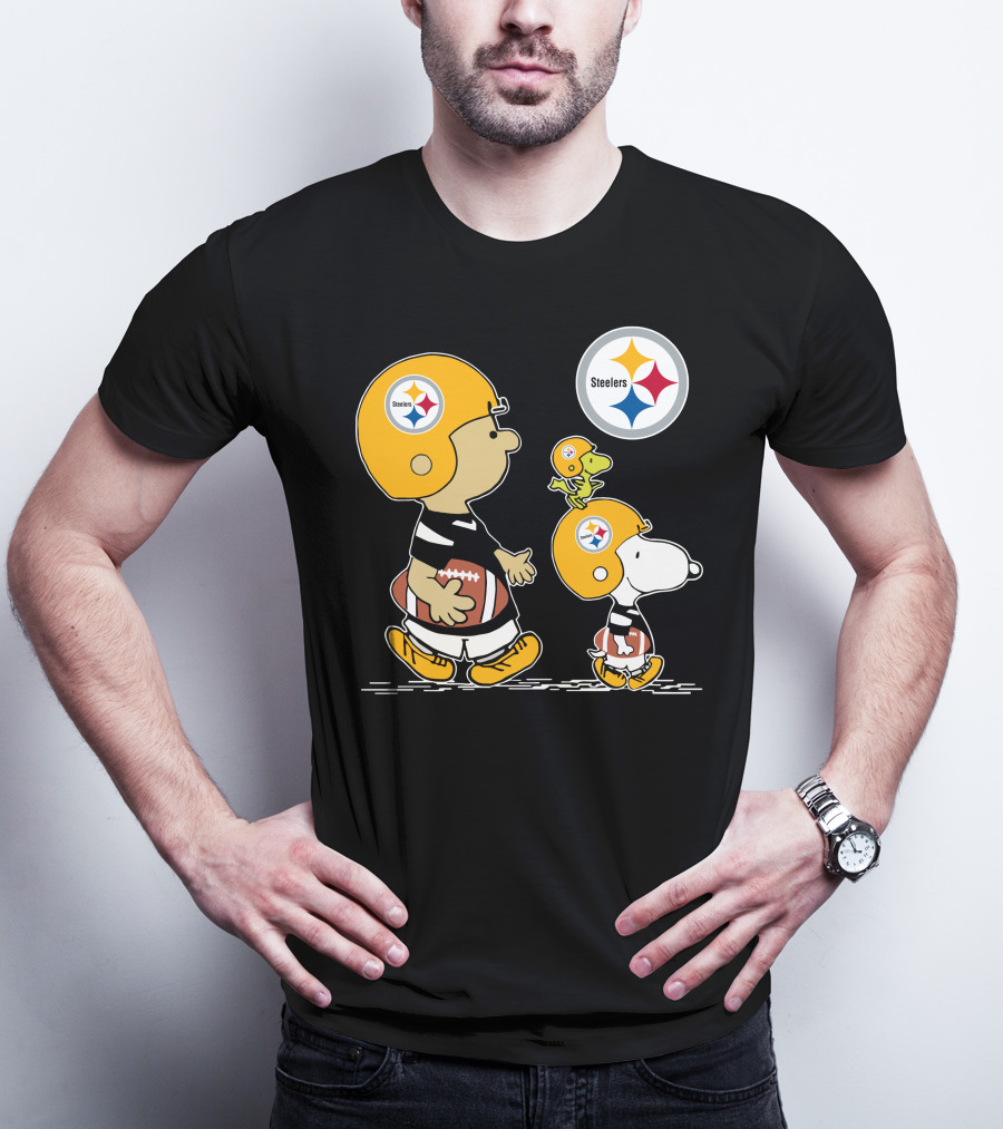 Steelers Snoopy Woodstock Charlie Brown Football Game Day Parade T-Shirt