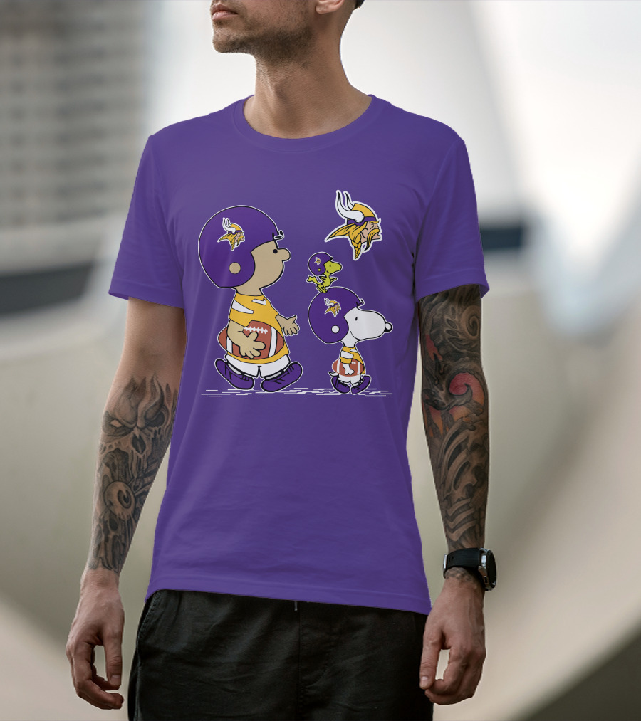 Vikings Snoopy And Woodstock Football Team Fans T-Shirt