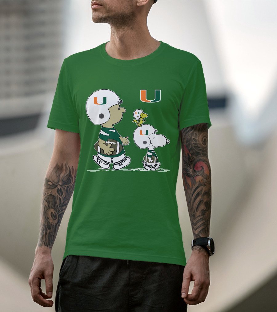 Miami Hurricanes Snoopy And Woodstock Football Helmets Peanuts Comic T-Shirt
