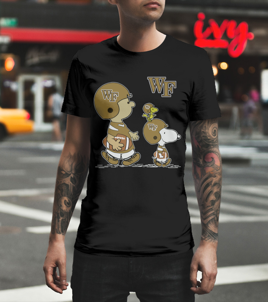 Wake Forest Demon Deacons Snoopy Woodstock T-Shirt