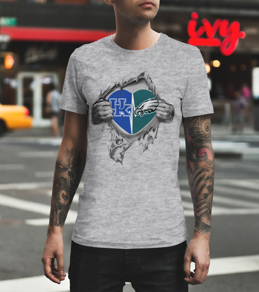 Kentucky Wildcats And Philadelphia Eagles United In Heart T-Shirt