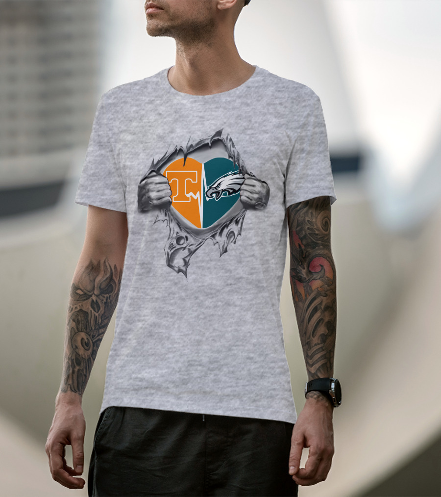 Tennessee Volunteers Philadelphia Eagles Heart Emblem T-Shirt