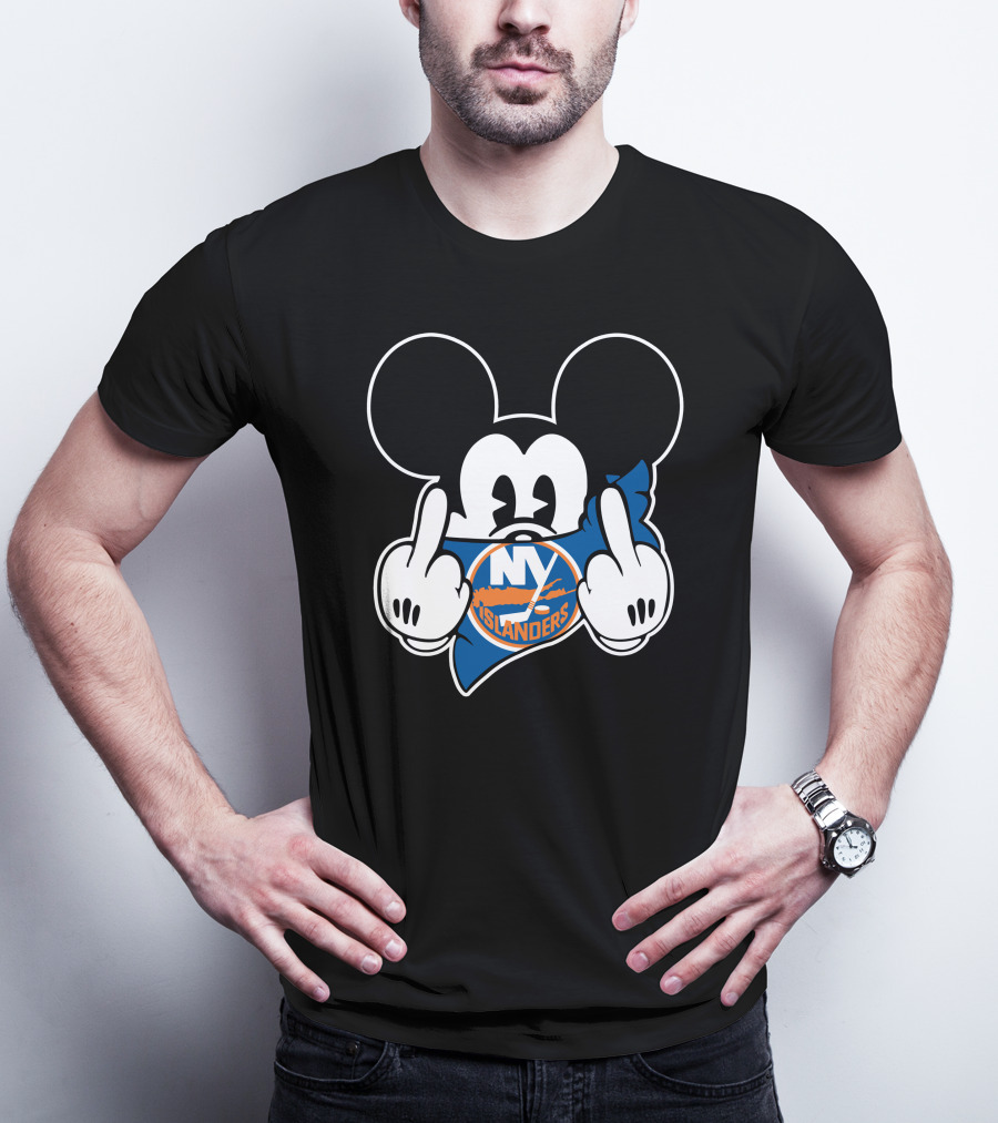 NY Islanders Mickey Mouse Playful Pose T-Shirt