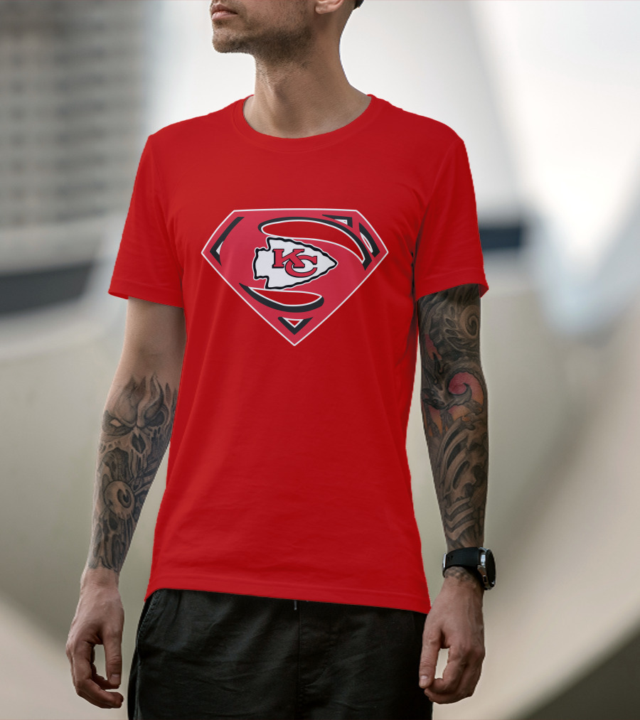 Kansas City Chiefs Superman Logo Badge T-Shirt