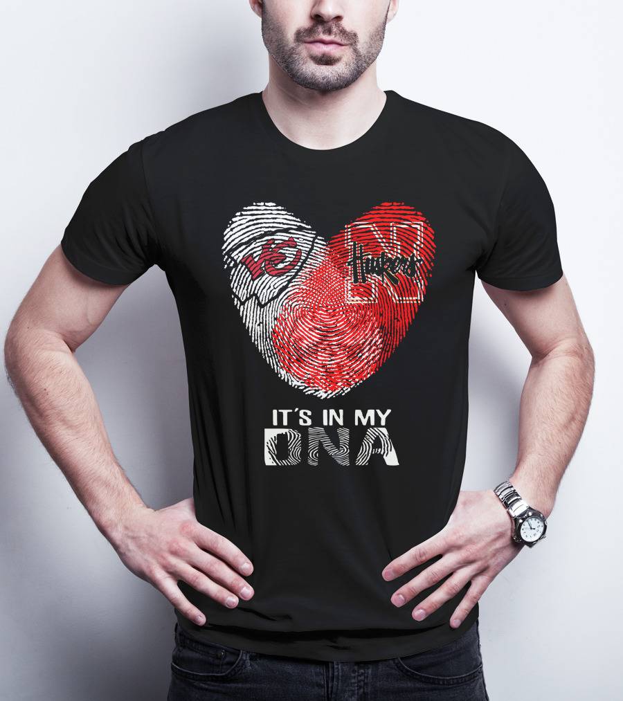 Chiefs Huskers It's In My Dna Fingerprint Heart T-Shirt