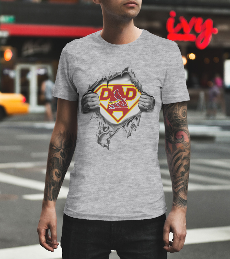 St Louis Cardinals Dad Superhero Logo Burst T-Shirt