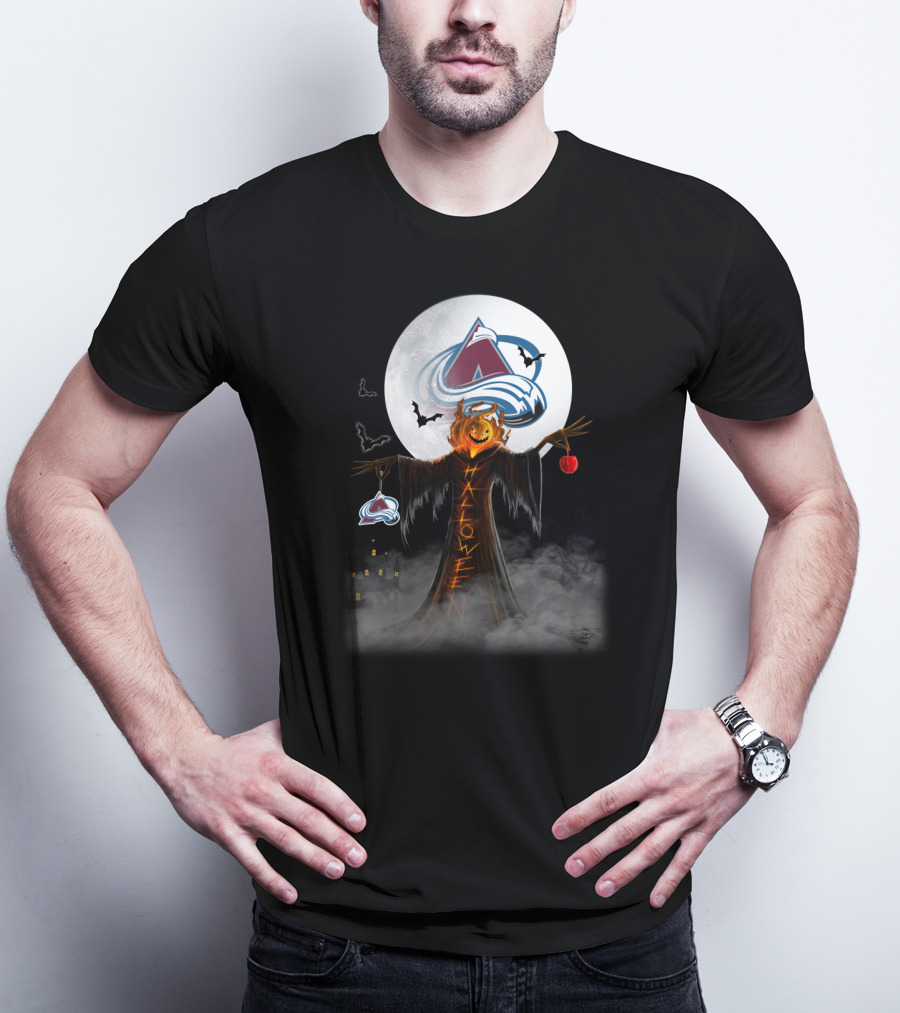 Halloween Colorado Avalanche Moonlit Pumpkin Scarecrow With Bats And Haunted Castle T-Shirt