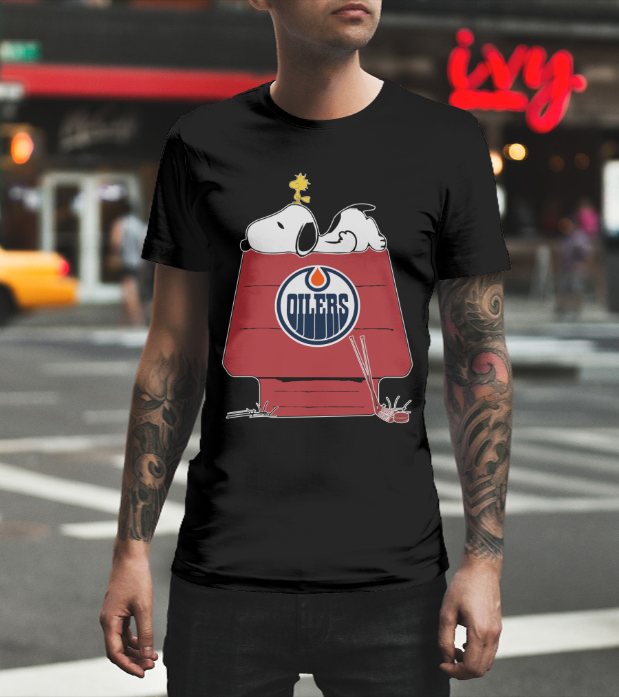 Snoopy On Doghouse With Edmonton Oilers Logo And Hockey Stick T-Shirt