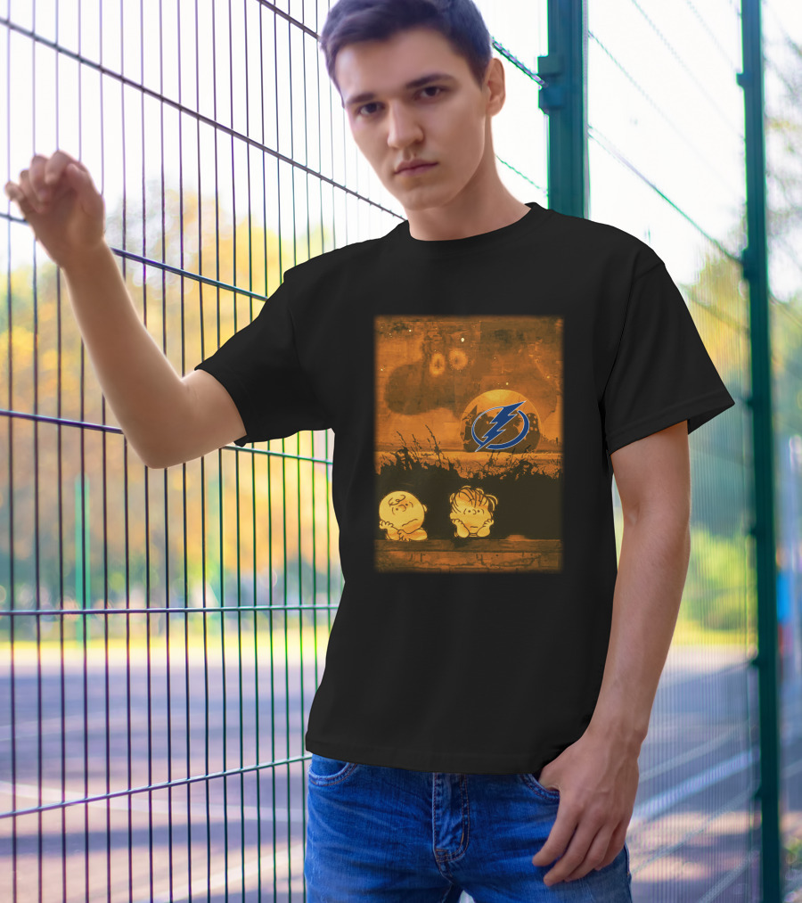 Halloween Tampa Bay Lightning Peanuts Crossover With Charlie Brown And Linus Pumpkin Scene T-Shirt