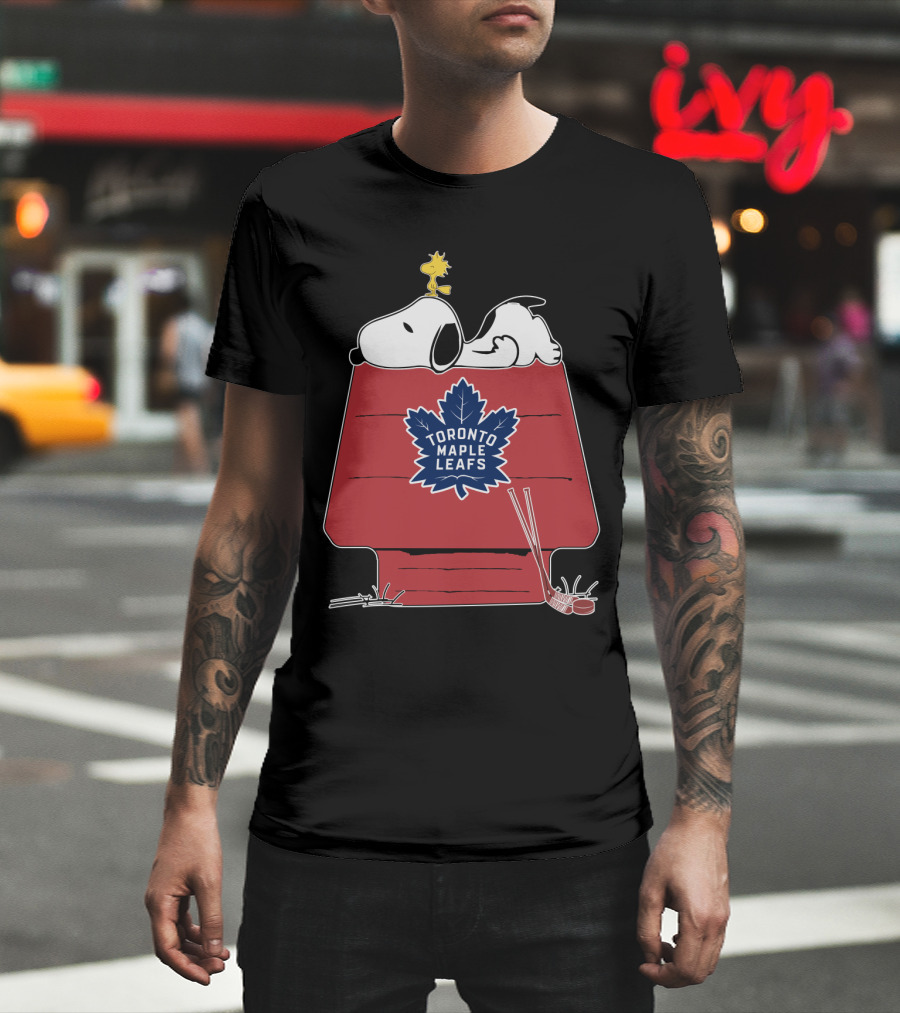 Snoopy And Woodstock With Toronto Maple Leafs Logo On Red House With Hockey Sticks T-Shirt