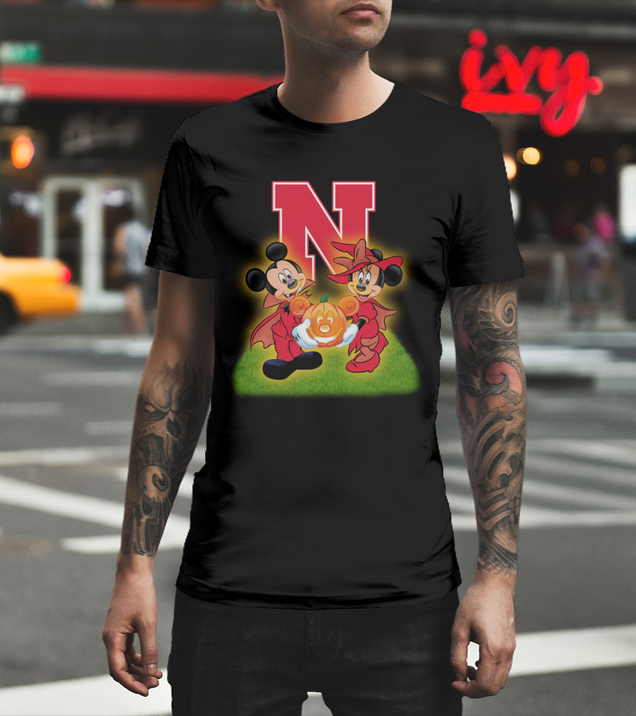 Halloween Nebraska Cornhuskers Football Mickey Minnie Pumpkin T-Shirt