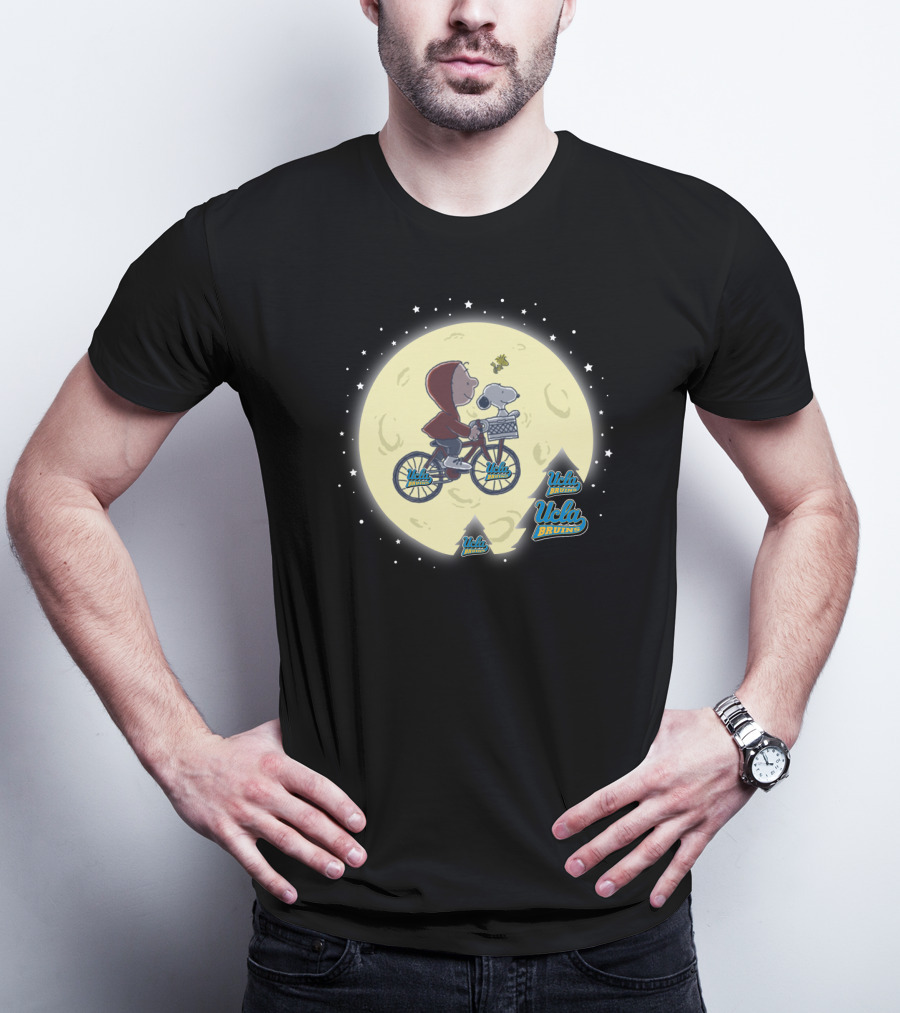 UCLA Bruins Halloween Football Peanuts Snoopy Moon Bicycle Scene T-Shirt