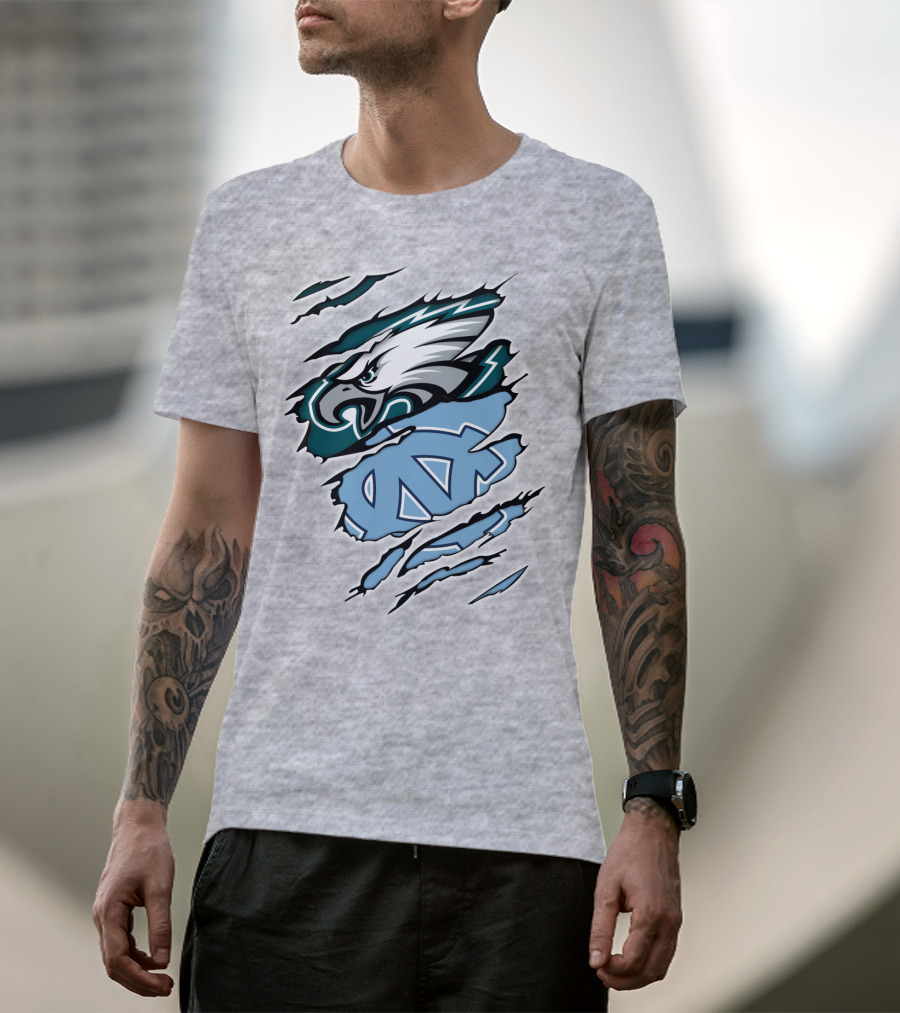 Philadelphia Eagles North Carolina Tar Heels Logo Fusion T-Shirt