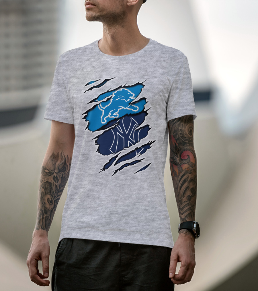 Detroit Lions And New York Yankees Ripped Claw T-Shirt