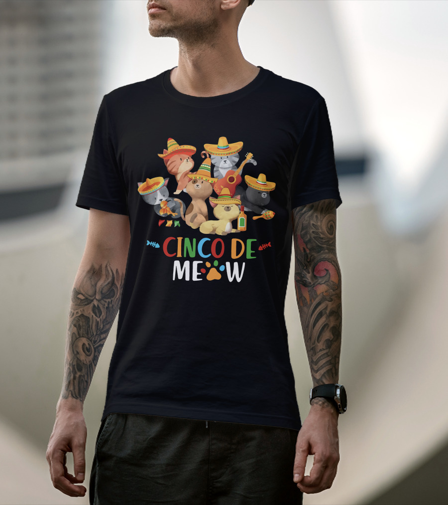 CINCO DE MEOW Sombrero Cats With Guitar And Maracas T-Shirt