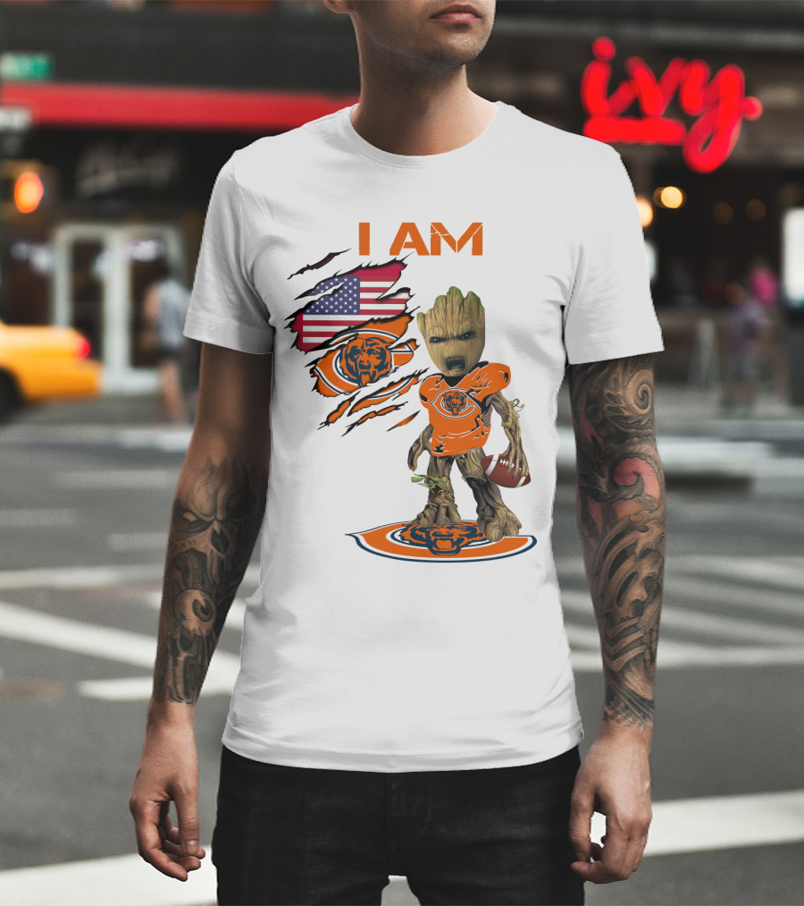 I AM Bears Baby Groot Holding Football With American Flag And Chicago Bears T-Shirt