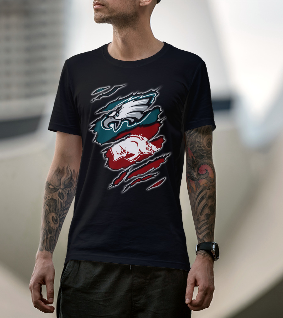 Philadelphia Eagles Arkansas Razorbacks Ripped T-Shirt