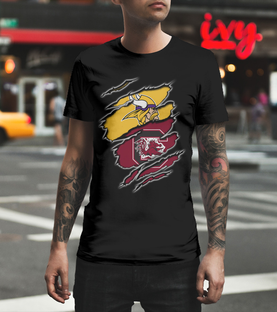 Minnesota Vikings South Carolina Gamecocks Scratched Logo Fusion T-Shirt