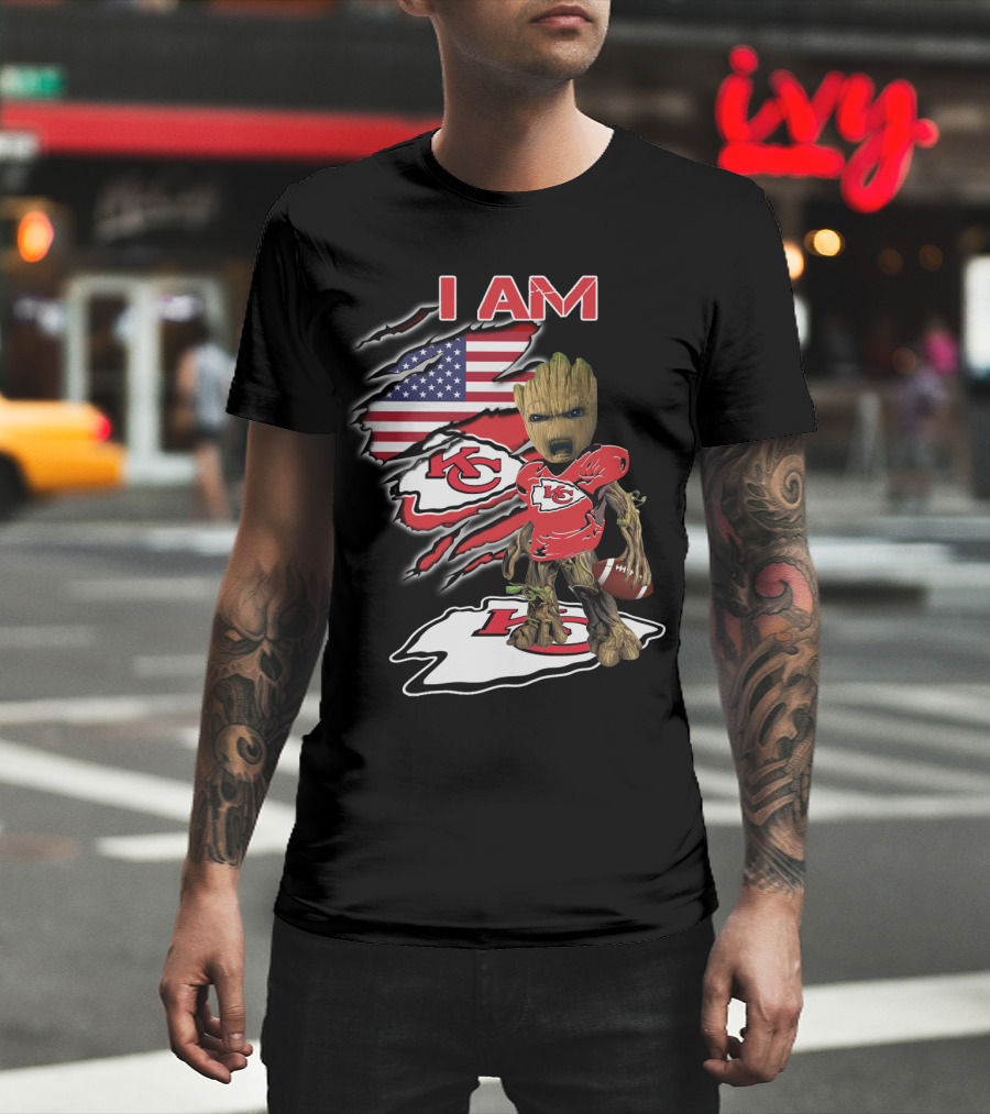 I Am Kc Chiefs Groot American Football Fan Usa Flag T-Shirt