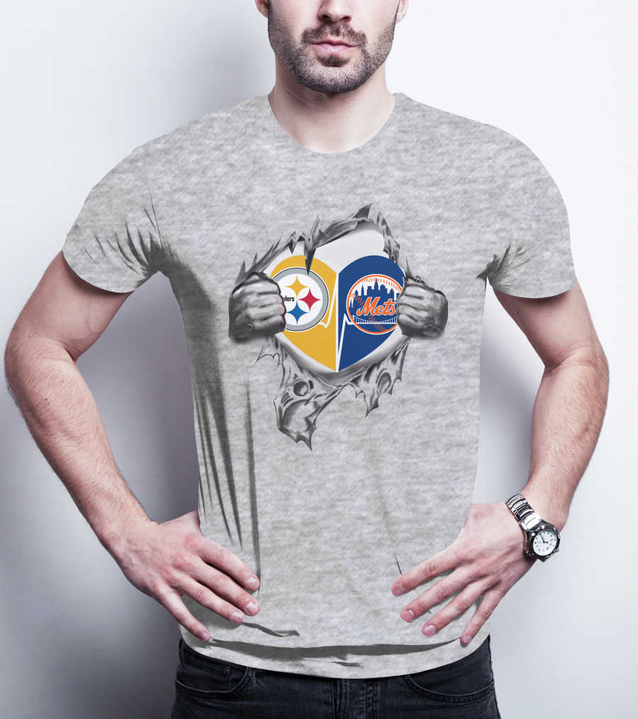 Steelers Mets Heart Design With Torn Metal Hands Displaying T-Shirt