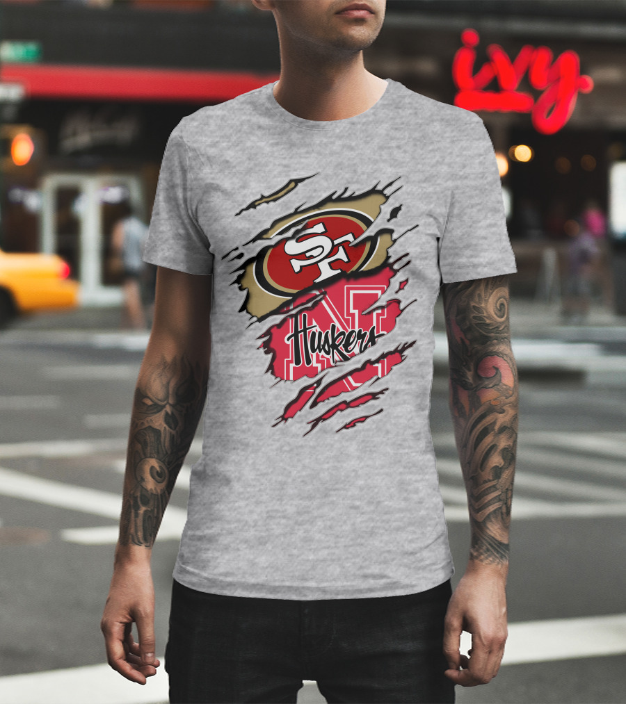49ers Sf Logo Huskers N Cornhuskers Ripped T-Shirt
