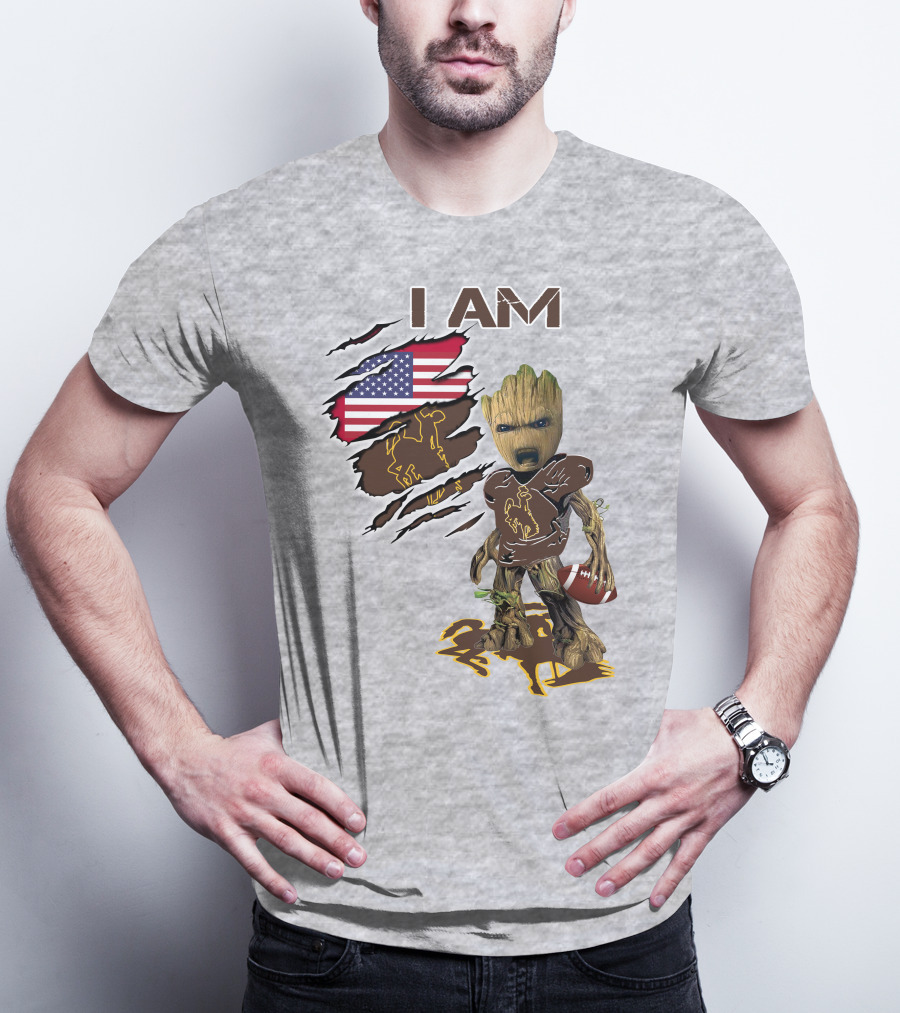 I AM Wyoming Baby Groot Football American Flag Cowboy T-Shirt