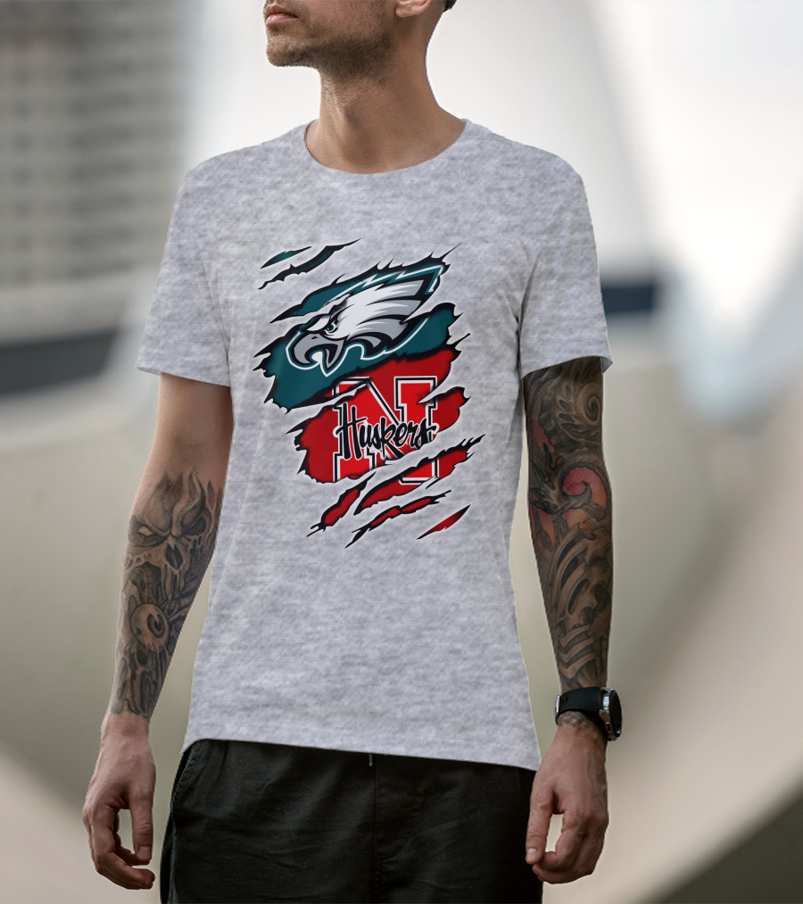 Philadelphia Eagles And Nebraska Cornhuskers Fans Rip And Tear T-Shirt
