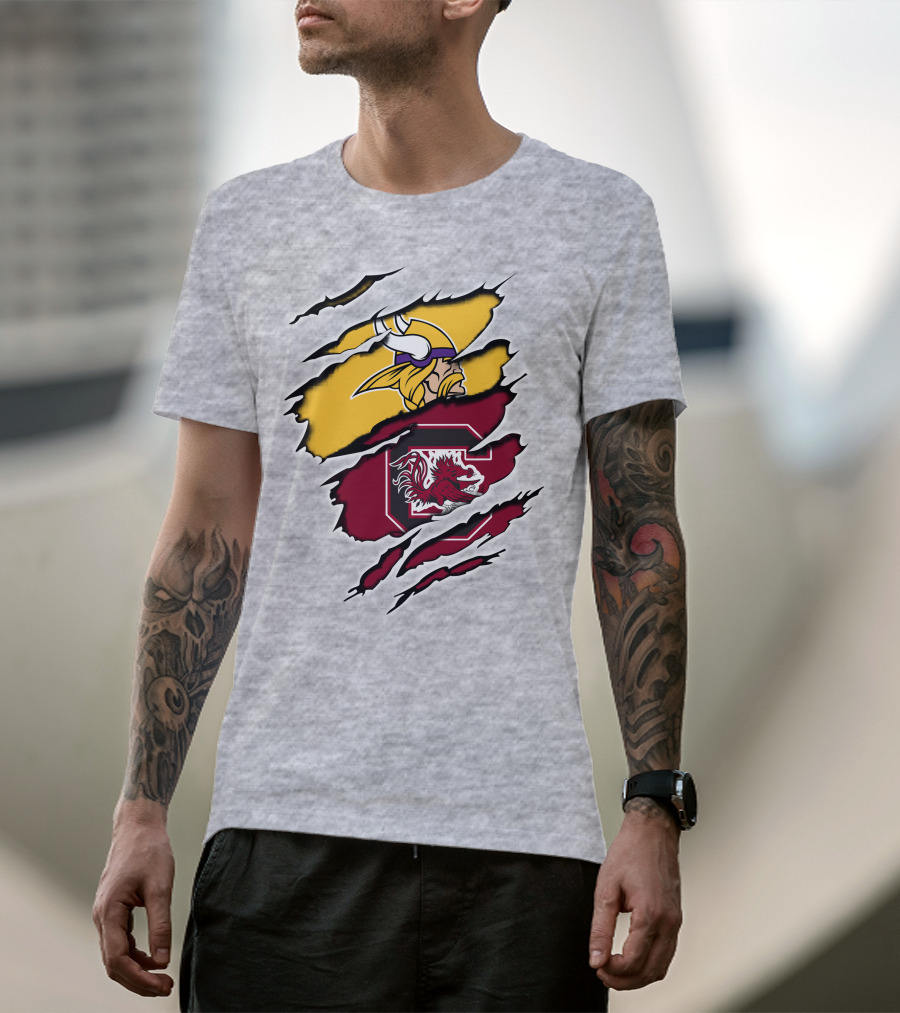 Vikings Gamecocks Logo Fusion Tear T-Shirt