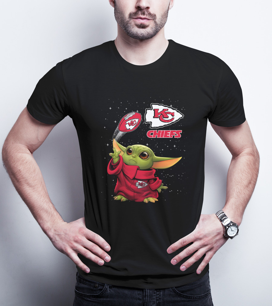 Baby Yoda KC Chiefs Football Magic T-Shirt